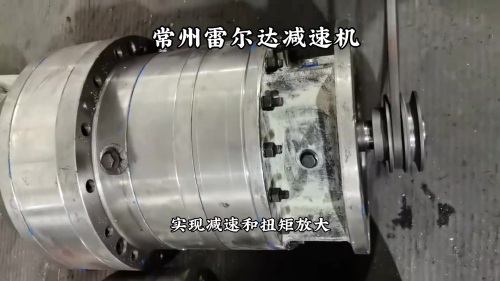 工程机械行星减速机工作原理