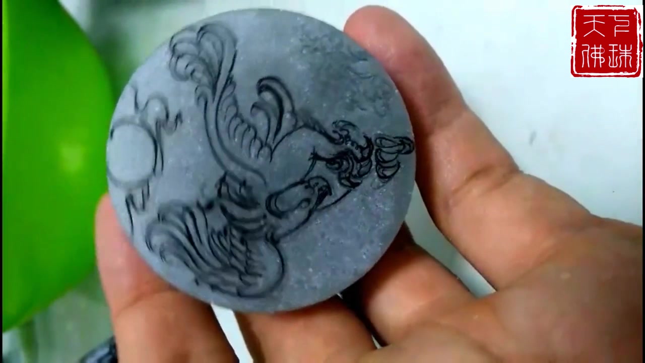 翡翠笔记,翡翠从原石到成品,每件都巧夺天工,你可不要错过了!