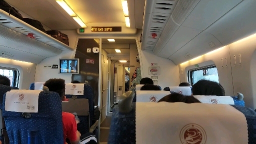 欢迎乘坐D55次列车,临时改至嘉峪关为终点站了。