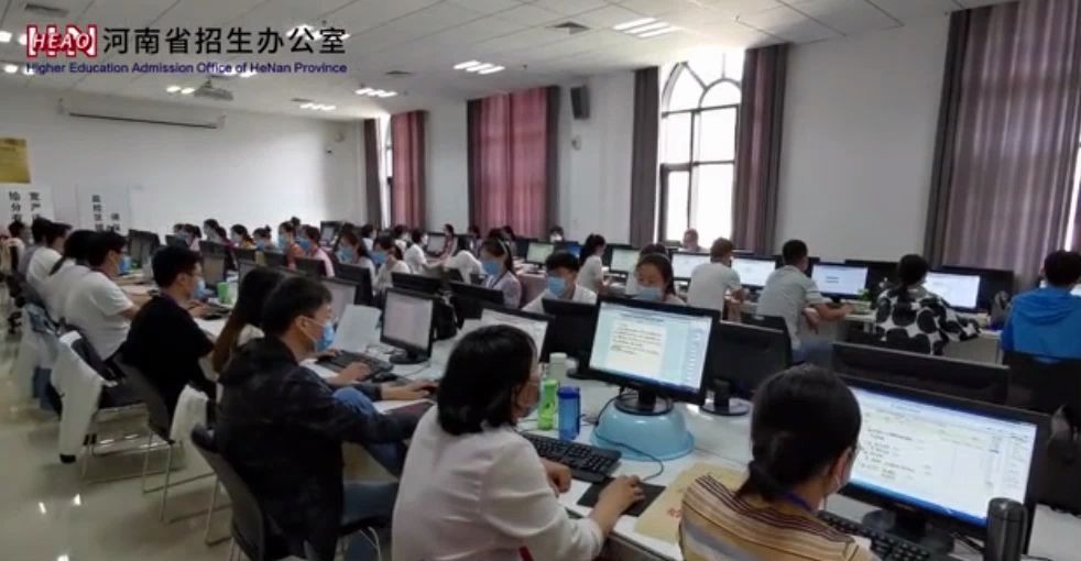 2020年 河南省试卷如何评阅 带你“探秘”评卷现场