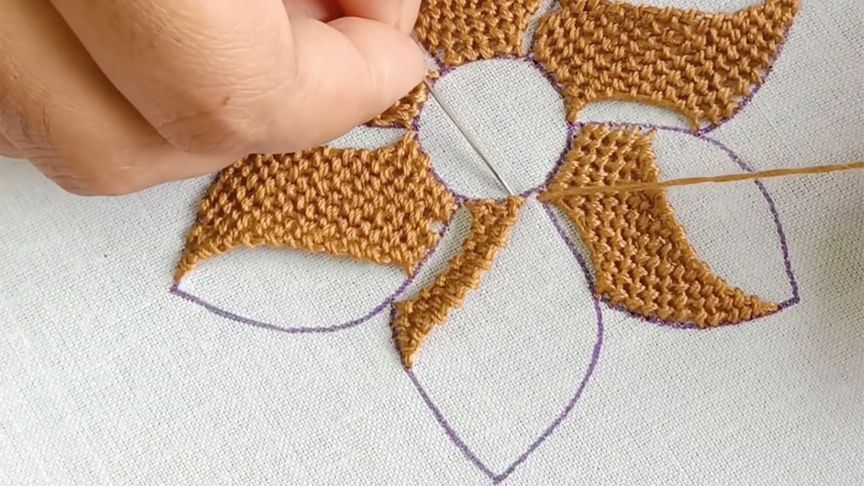 手工嵌花设计,针尖艺术,花卉刺绣图案,简单的格子缝教程