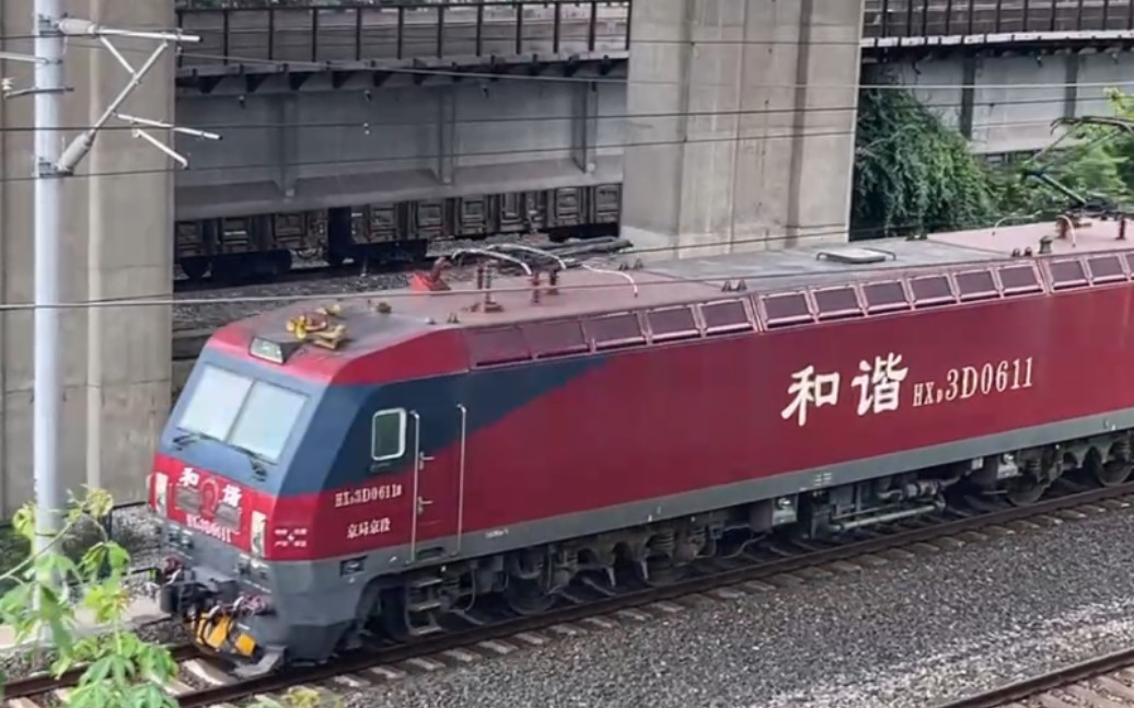 【中国铁路】宁局第二王牌Z285次列车通过广雅大桥机位