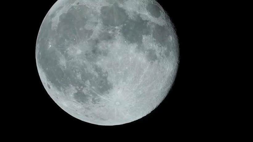 非常美丽的月亮,你也许见过?