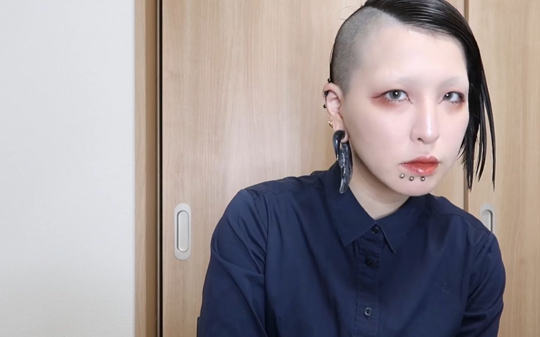 【过酸化水素水/H2O2】过氧化氢小姐姐的妖艳日常【C】