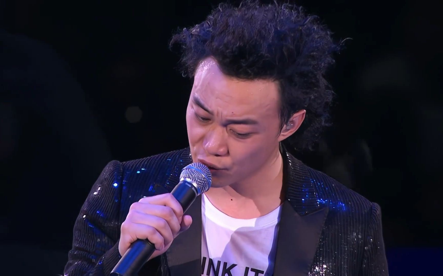 陈奕迅《人来人往》伴奏MV卡拉OK字幕