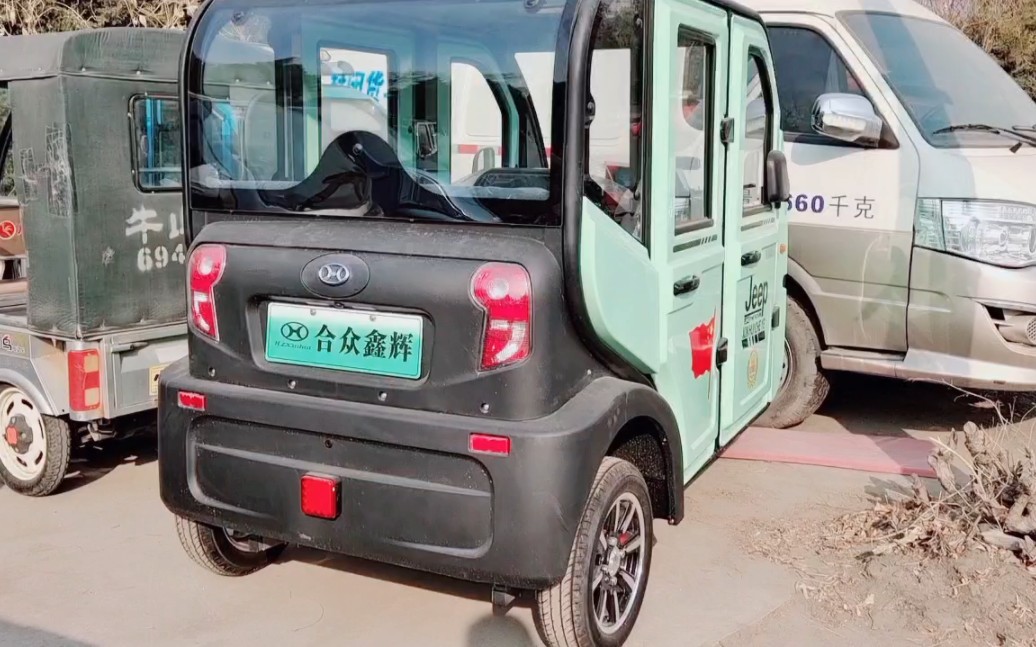 这几款全封闭电动三轮车,外观新颖内饰华丽,10000多买辆值不值