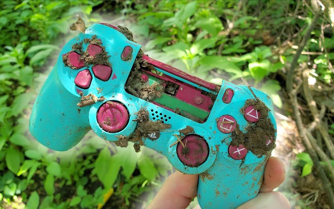 垃圾佬修复捡来的破烂索尼PS4游戏机手柄