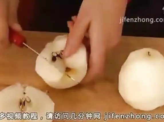 如何做止咳润肺冰糖炖梨
