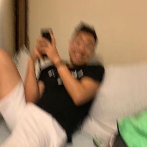 大雄逛吃记 