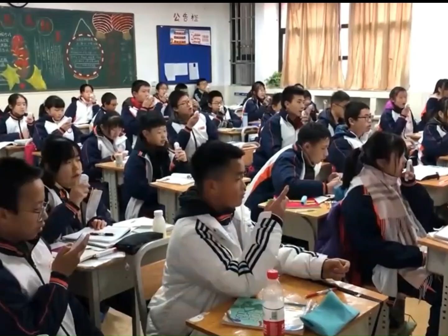 语音答题器常态化英语听说训练