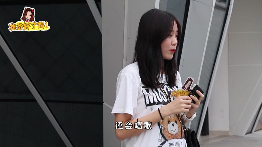 女生上厕所会做什么?女生们回答五花八门!男生却说了唱歌故事!