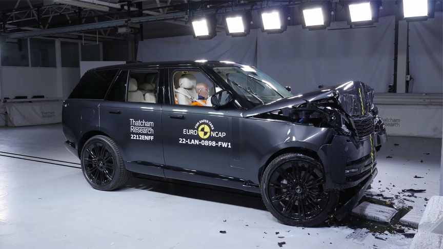 2022揽胜 和揽胜运动版 碰撞和安全测试评级★