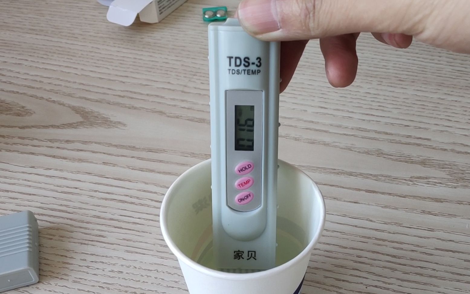 开箱评测最便宜的水质监测笔,原来自来水烧开前后区别这么大。