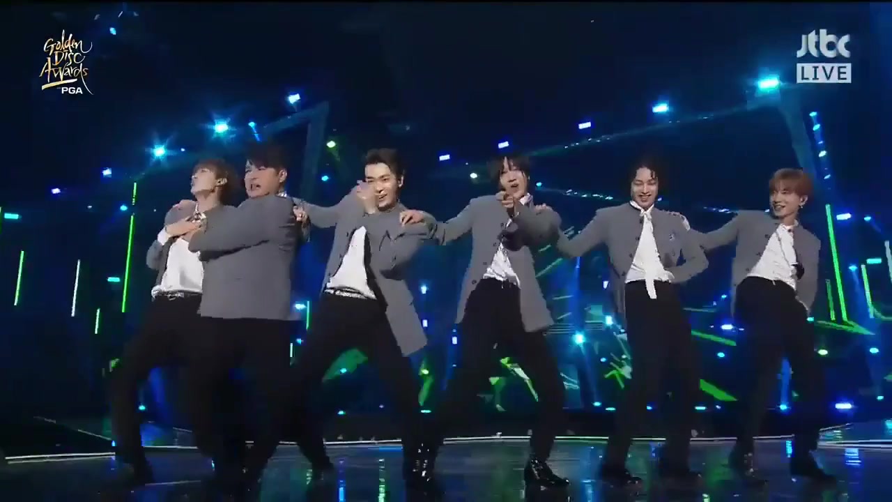 super junior 180111 金唱片消人声版及现场版 有对比才会有伤害