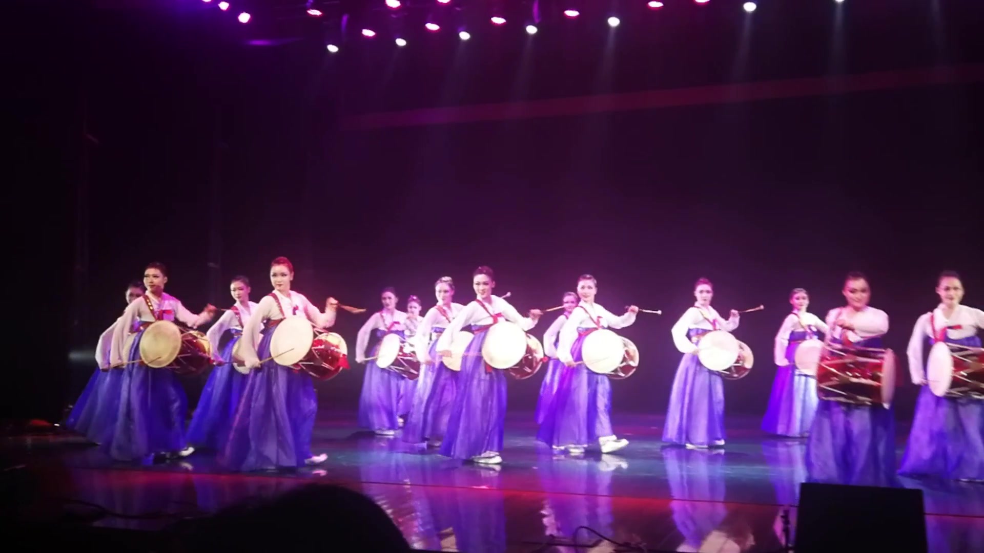 武汉音乐学院16级表演专业毕业晚会(部分视频)