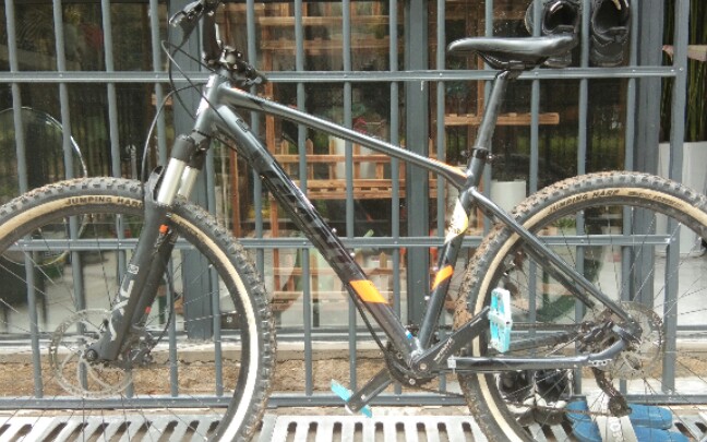 出车 捷安特atx830自组入门山地车 具体配置qq私聊 qq号2581789244