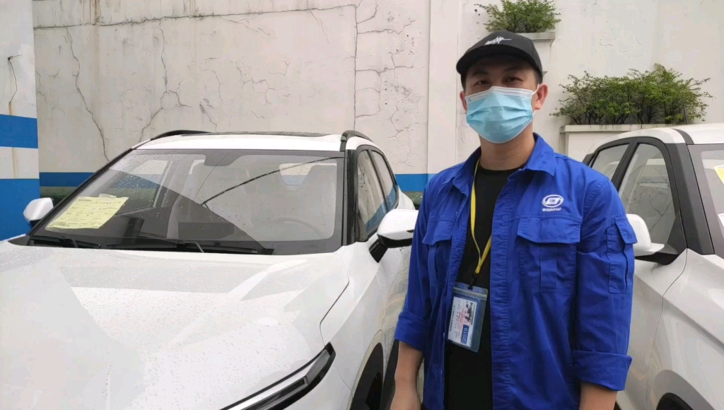 宝骏RS-3无骨雨刮胶条更换教程
