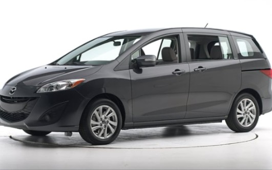 2014 马自达 5 正面25%偏置刚性壁障碰撞测试(驾驶侧) iihs