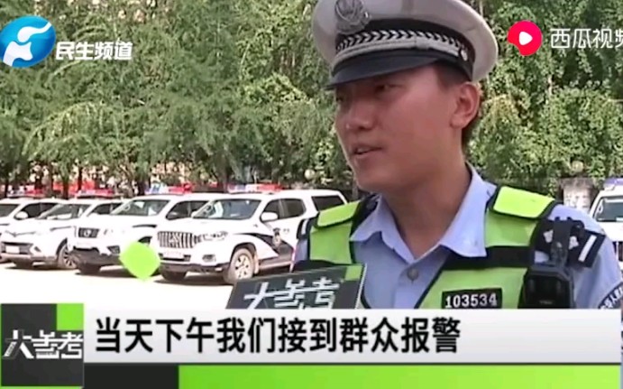 城管开报废车上路执法,交警将该车暂扣处理!