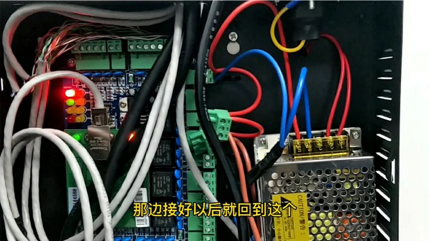 就算是老电工,也未必会接门禁锁系统线路,老记现场讲解接线方法