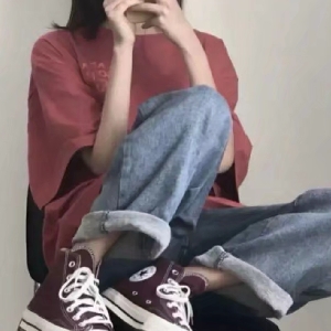 睡不醒的猪咪 
