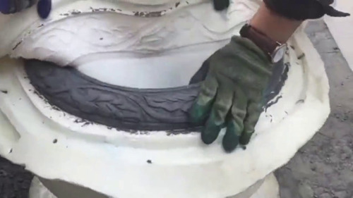 手艺人用模具制作的艺术品,去除外面的模具,里面的东西让我眼前一亮!