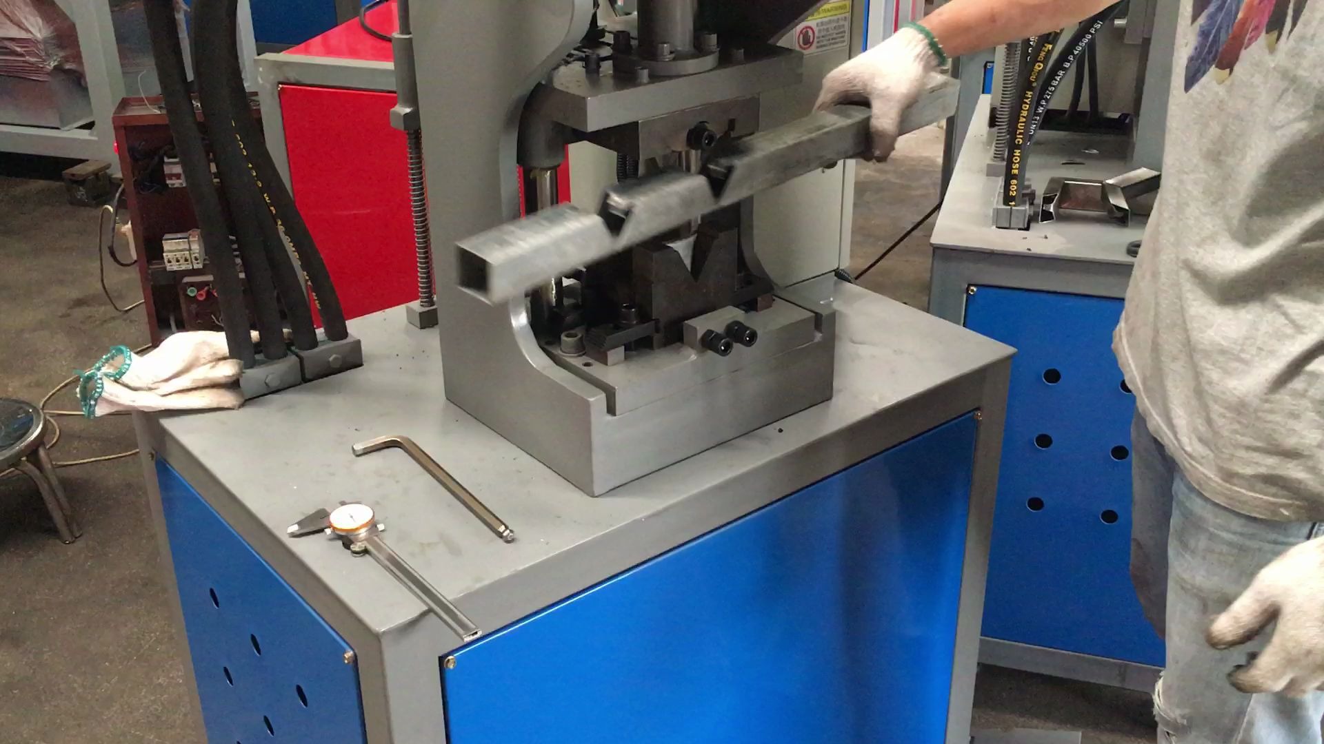 方管切角30方切角60度 无毛刺无缝对接 效果太强大了