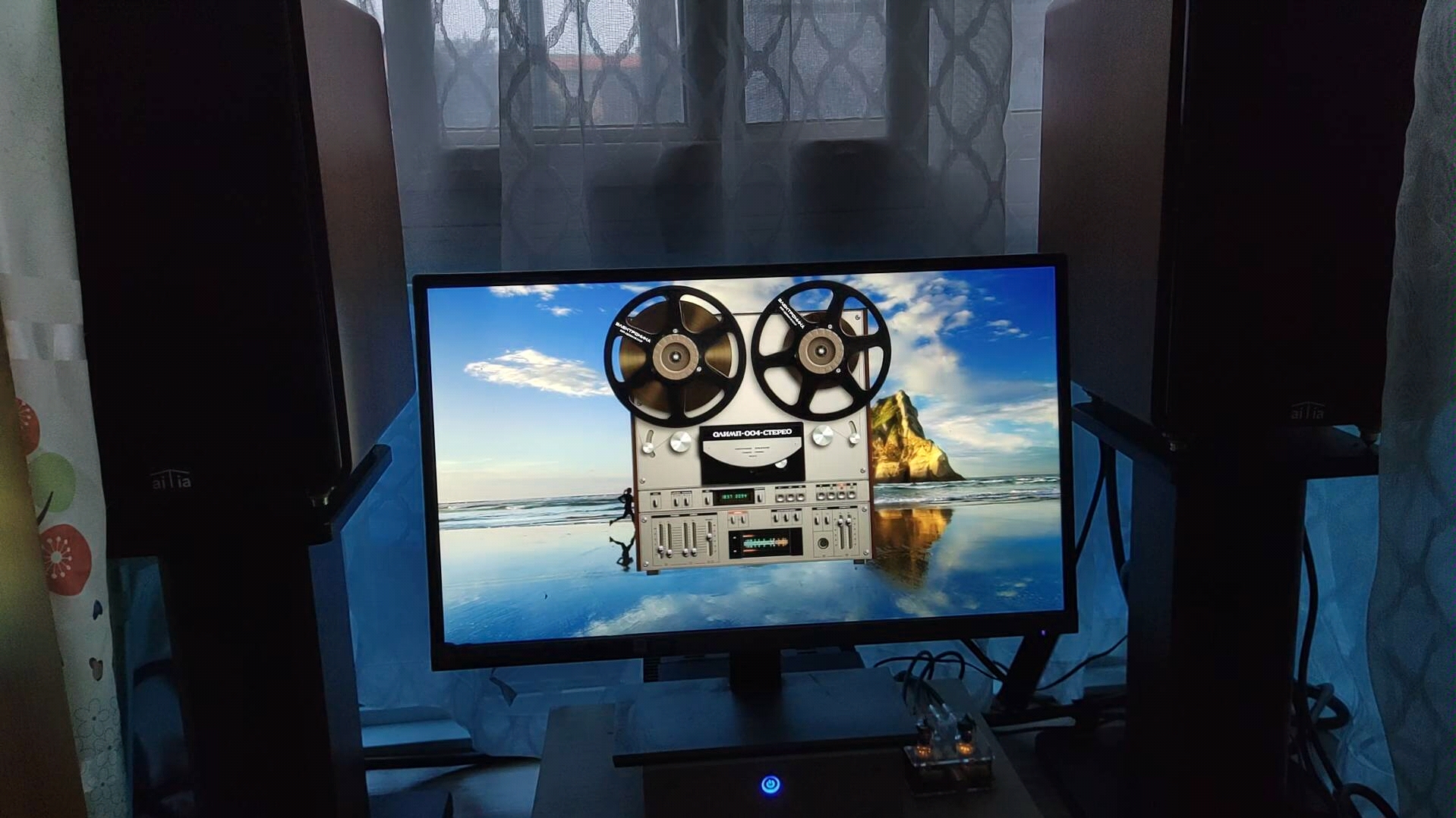 电脑 解码器 均衡器 胆机,爱嘉音箱 双显示器