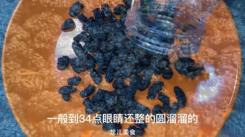 秋天多吃桑葚,这样做出来,好吃又好喝,作用也非常的棒