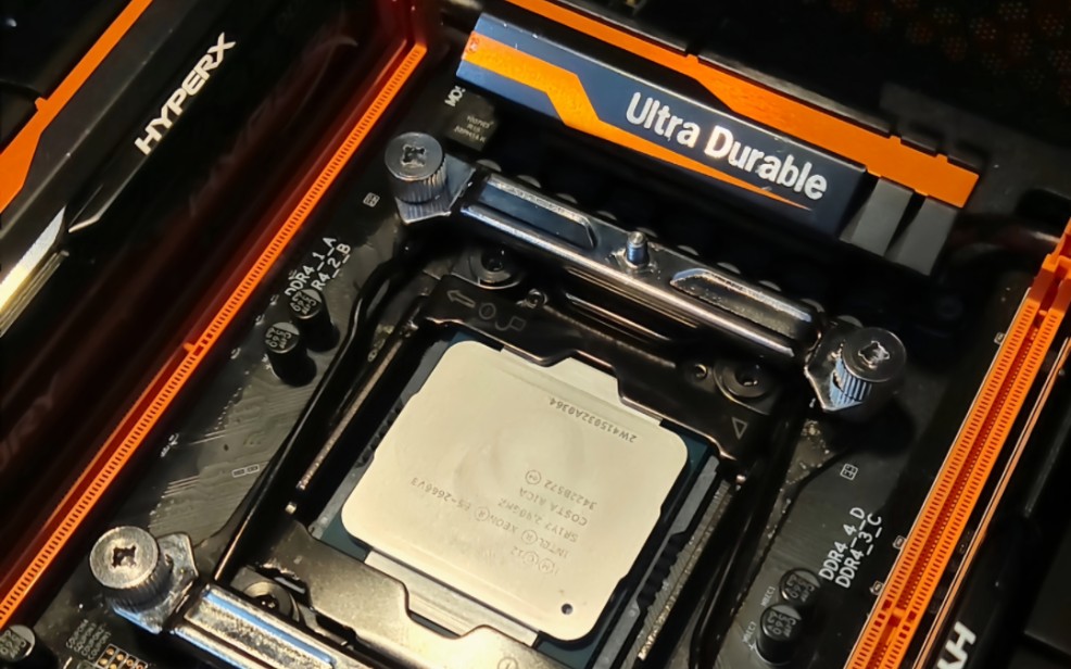 为什么现在游戏党不推荐E5洋垃圾了