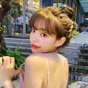 不想看月亮 