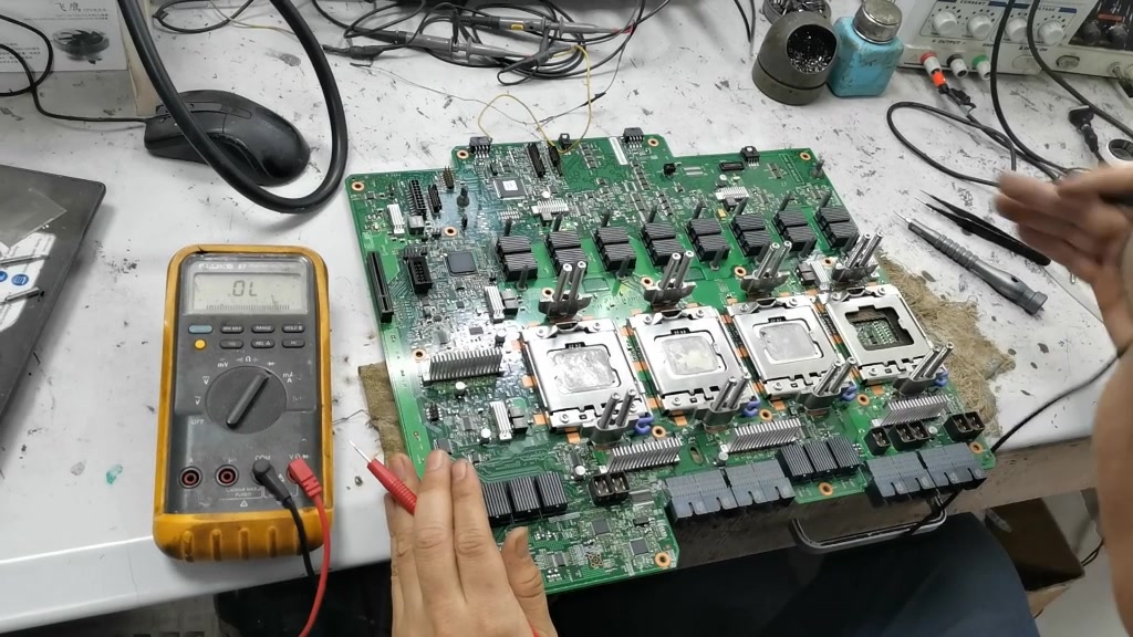 IBM服务器主板故障排查现场演示