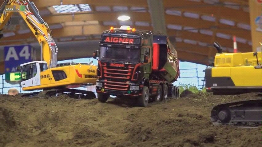 RC模型车的高级工程车