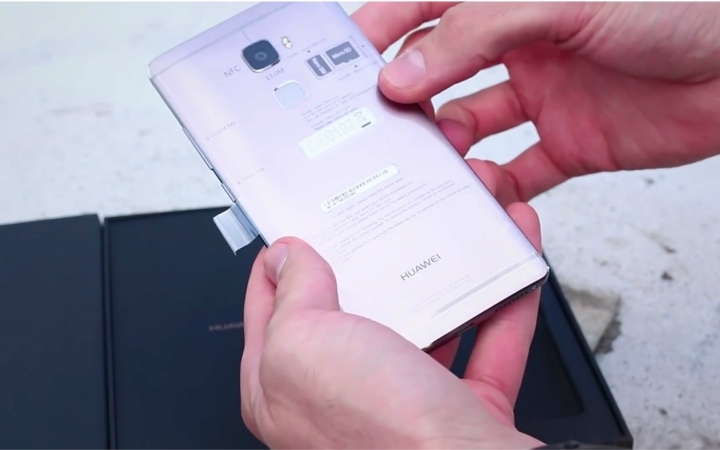 2015年老外拆箱解密华为mate s(我喜欢)