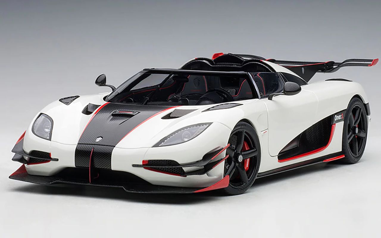 【汽车模型】Autoart 1:18 柯尼塞格ONE:1