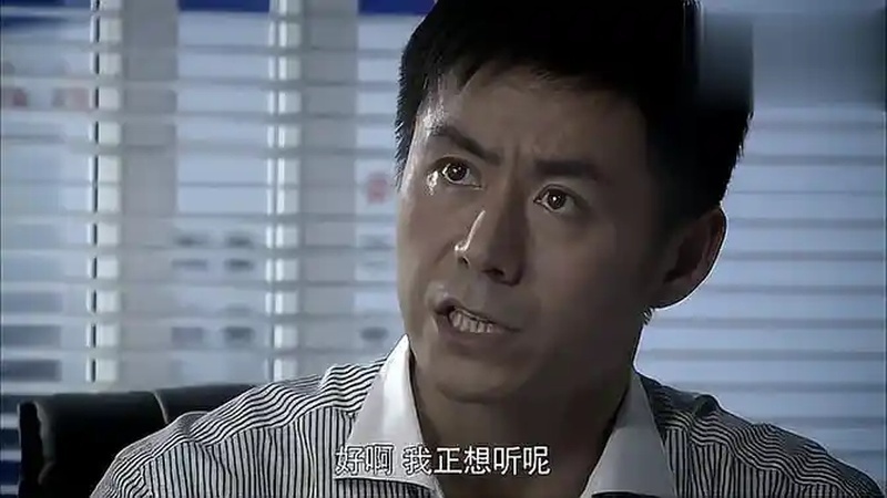 锁定目标:美女刚回宿舍,下秒刑警上门调查,好看了!