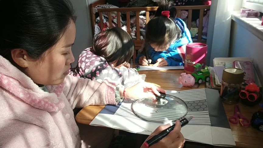 疫情期间坚决不出门,孩子学认识钟表,没工具?一起做个吧!