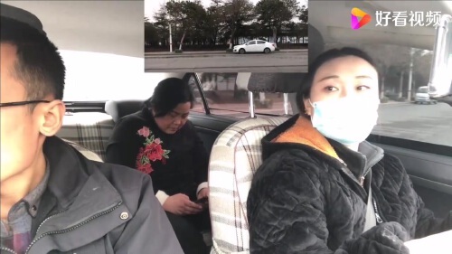 驾校女司机堪称“学霸”,科目三模拟考试,表演三档起步导致挂科