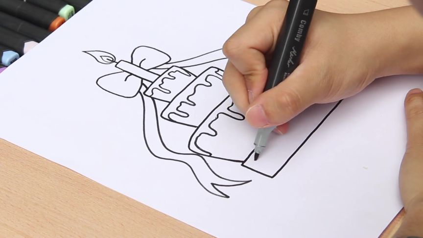 生日蛋糕该怎么画呢?真想画一个送给TA