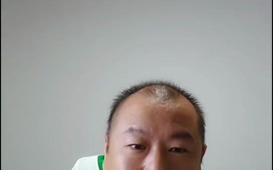 ...选手的比赛来看我在线解说 #郑钦文# #网球解说员# #北京网球私教#