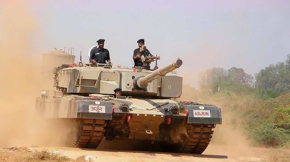 印度自造坦克连破世界纪录,令99坦克望尘莫及,西方:能存活百年