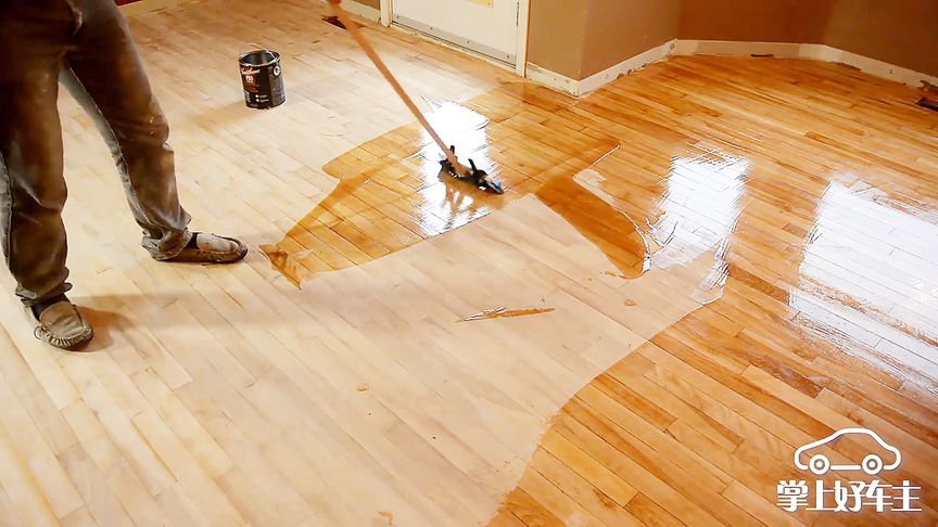 看了这之后我犹豫要不要装木地板了,修复太麻烦了!