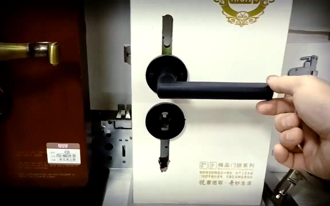 室内门锁把手松动的原因及解决方法,这期一一给大家分享