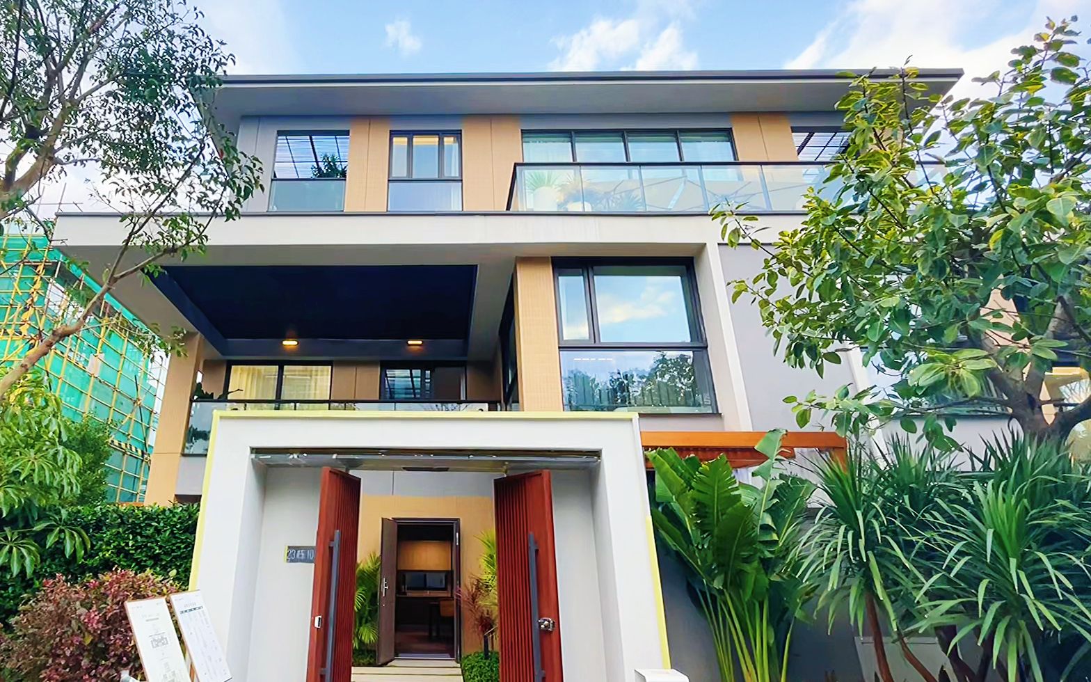 海南109平高尔夫别墅,3房2厅,百平大花园太适合聚会烧烤了