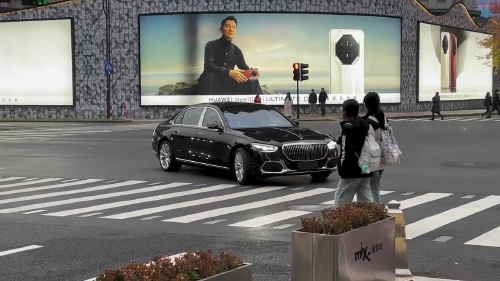 迈巴赫的价值在你拥有它的那一刻会体现的淋漓尽致