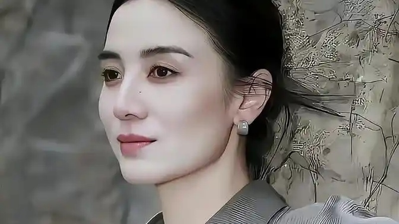 女人保护女人,张桂梅简直是女王行为,真正的时代楷模,她一直在为女性...