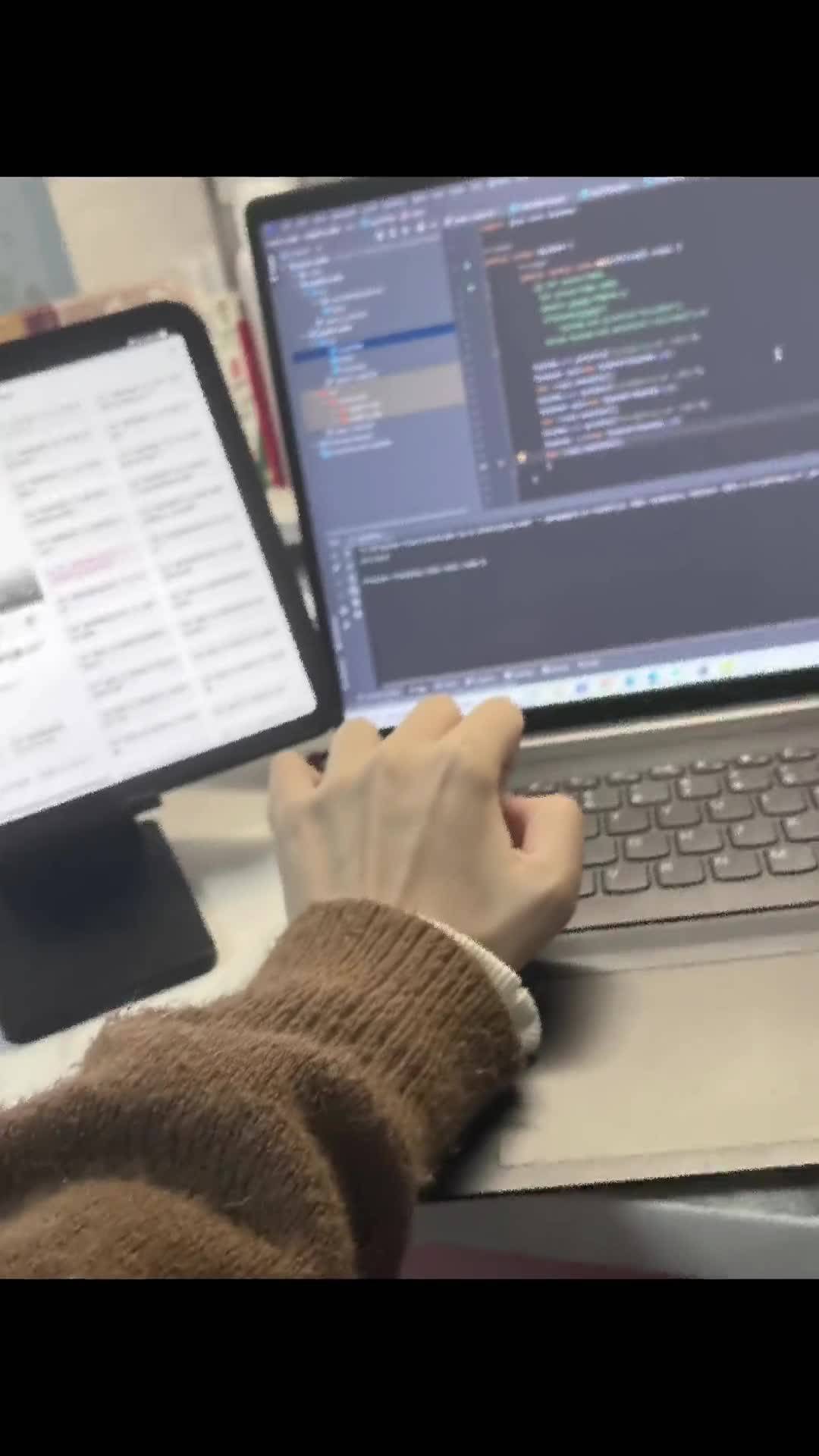 Python大神课余显神通:揭秘爬虫与大数据世界