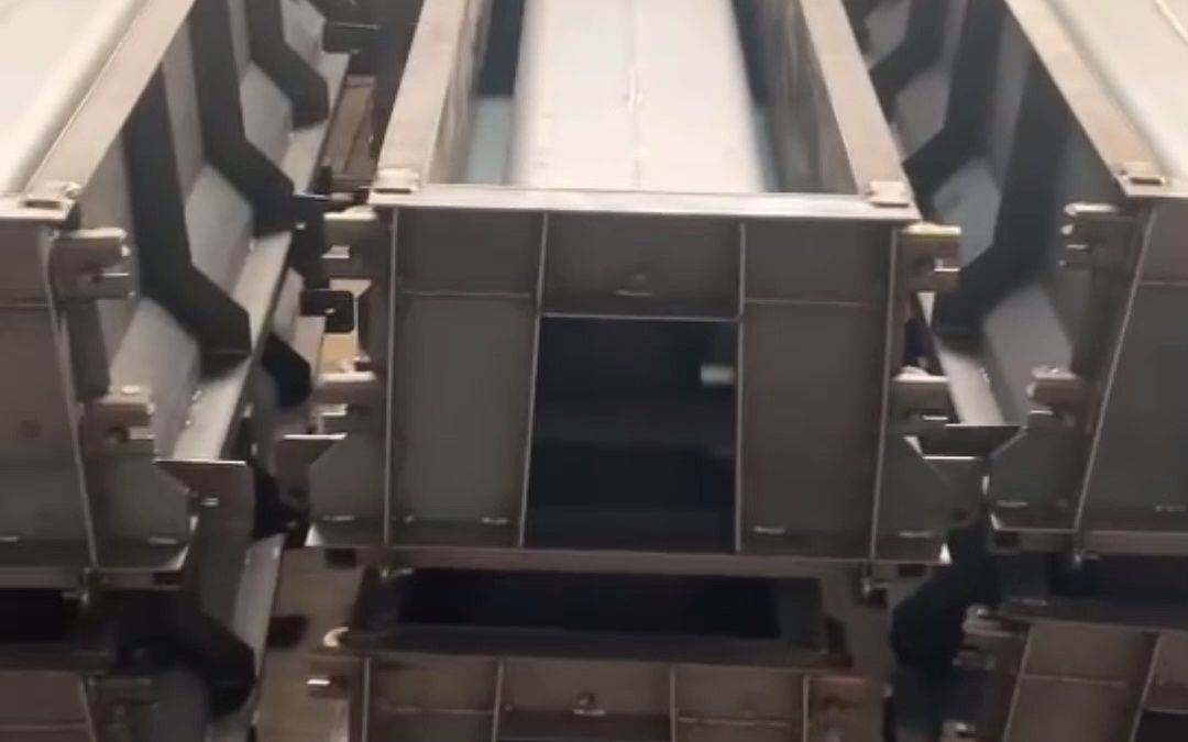 矩形水沟模具 排水沟模板厂 制造方式及流程了解
