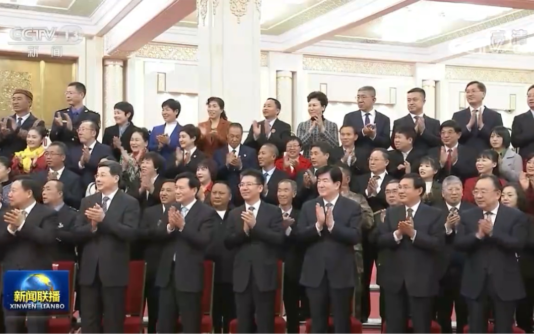 第八届全国道德模范表彰揭晓 公安系统12人获表彰