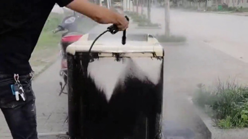 大功率家用高压洗车机,用来清洗洗衣机也很干净,真是太方便了!